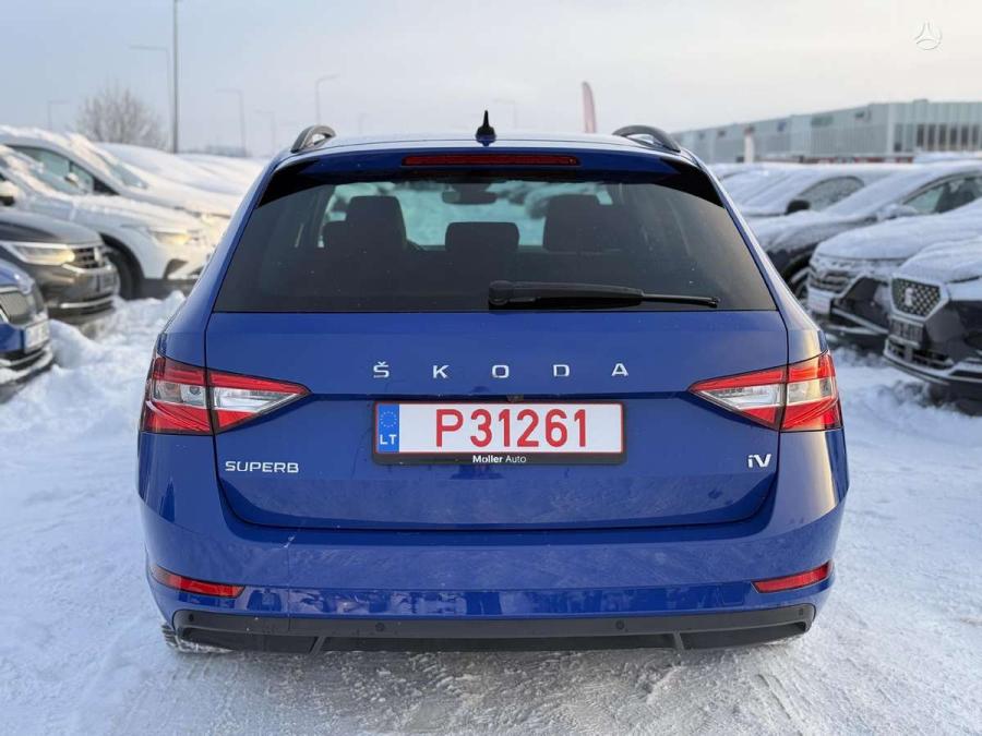 Zils Skoda SuperB 2021 Viļņa, ar dzinēja tilpumu 1.40 L un nobraukumu 81 tūkst. km par 17850 €, foto 8 vietnē AUTOMOTO.COM.LV