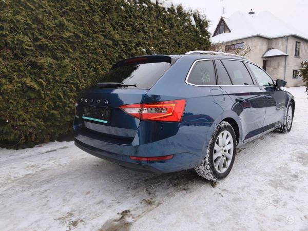 Blue Skoda SuperB 2021 in Kalvarija, with an engine capacity of 1.50 L and mileage of 188 thousand km for 16819 €, photo 7 on AUTOMOTO.COM.LV