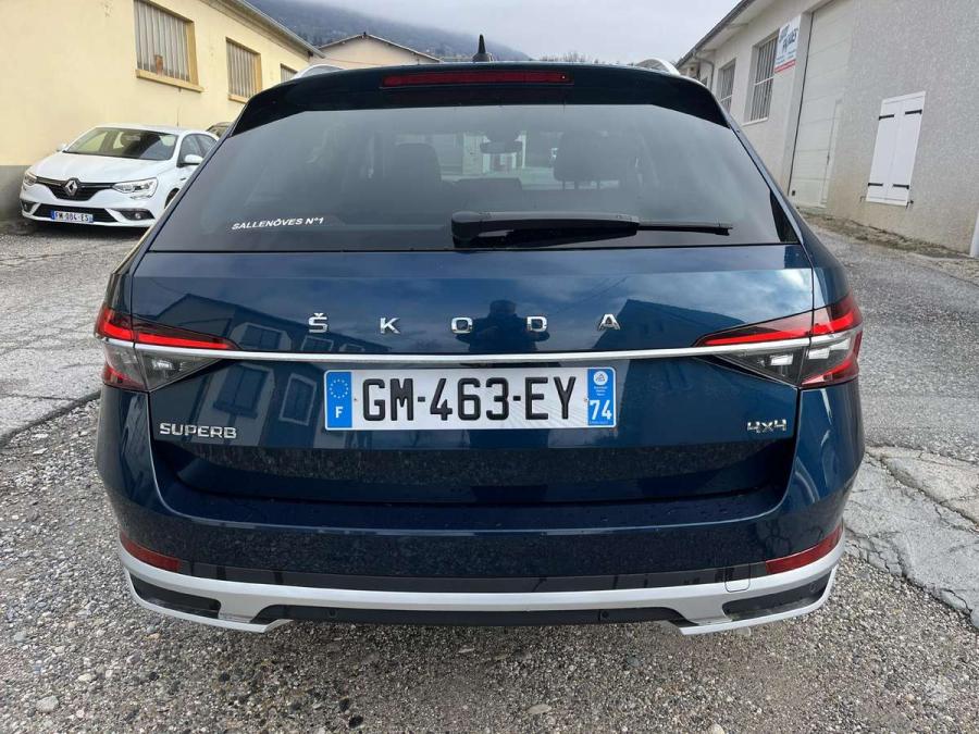 Blue Skoda SuperB 2021 in Taurage, with an engine capacity of 1.97 L and mileage of 350 thousand km for 15500 €, photo 6 on AUTOMOTO.COM.LV
