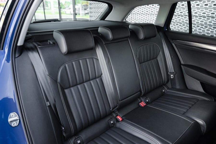 Blue Skoda SuperB 2021 in Marupe, with an engine capacity of 2.00 L and mileage of 154 thousand km for 24600 €, photo 22 on AUTOMOTO.COM.LV