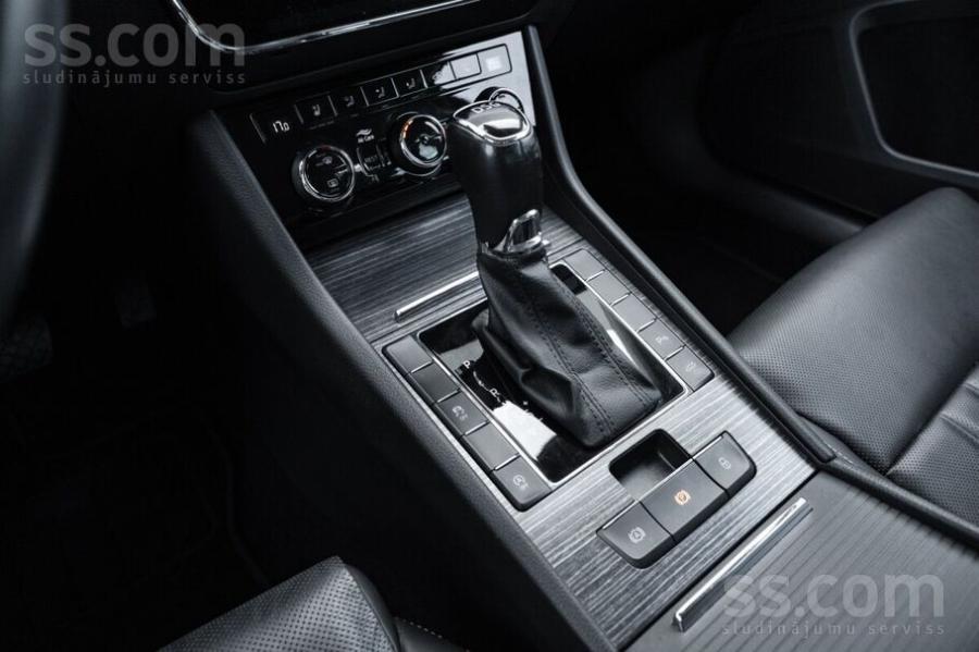 Zils Skoda SuperB 2021 Rīga, ar dzinēja tilpumu 2.00 L un nobraukumu 154 tūkst. km par 24600 €, foto 19 vietnē AUTOMOTO.COM.LV