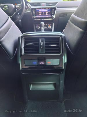 Blue Skoda SuperB 2021 in Tallinn, with an engine capacity of 2.00 L and mileage of 138 thousand km for 22900 €, photo 21 on AUTOMOTO.COM.LV