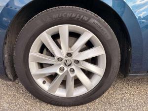 Zils Skoda SuperB 2021 Viļņa, ar dzinēja tilpumu 1.40 L un nobraukumu 140 tūkst. km par 16750 €, foto 24 vietnē AUTOMOTO.COM.LV