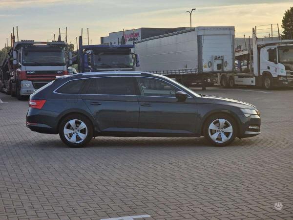 Blue Skoda SuperB 2021 in Taurage, with an engine capacity of 1.97 L and mileage of 256 thousand km for 11900 €, photo 6 on AUTOMOTO.COM.LV