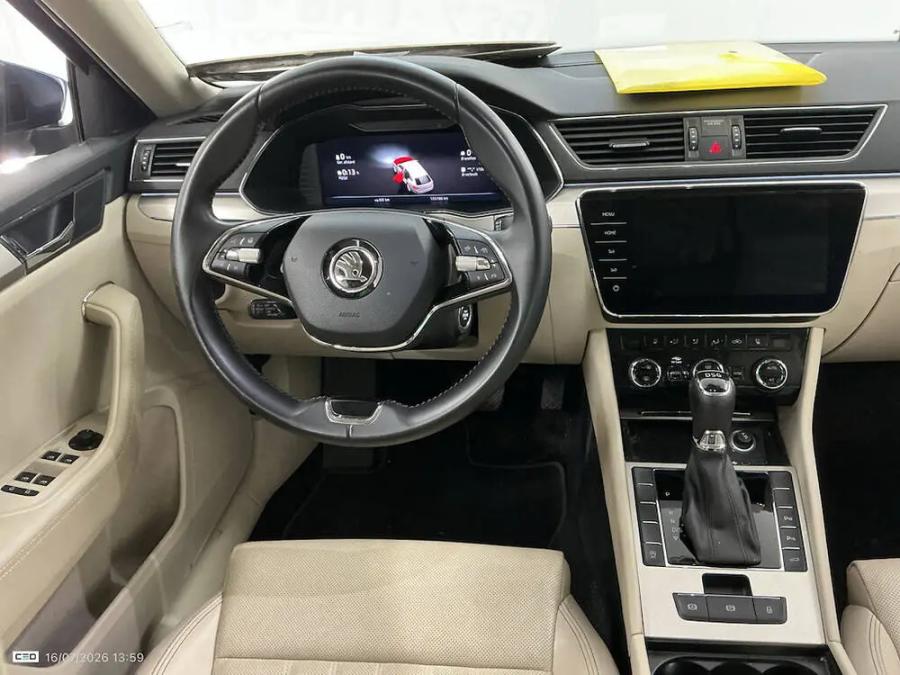Blue Skoda SuperB 2021 in Riga, with an engine capacity of 2.00 L and mileage of 155 thousand km for 18750 €, photo 5 on AUTOMOTO.COM.LV