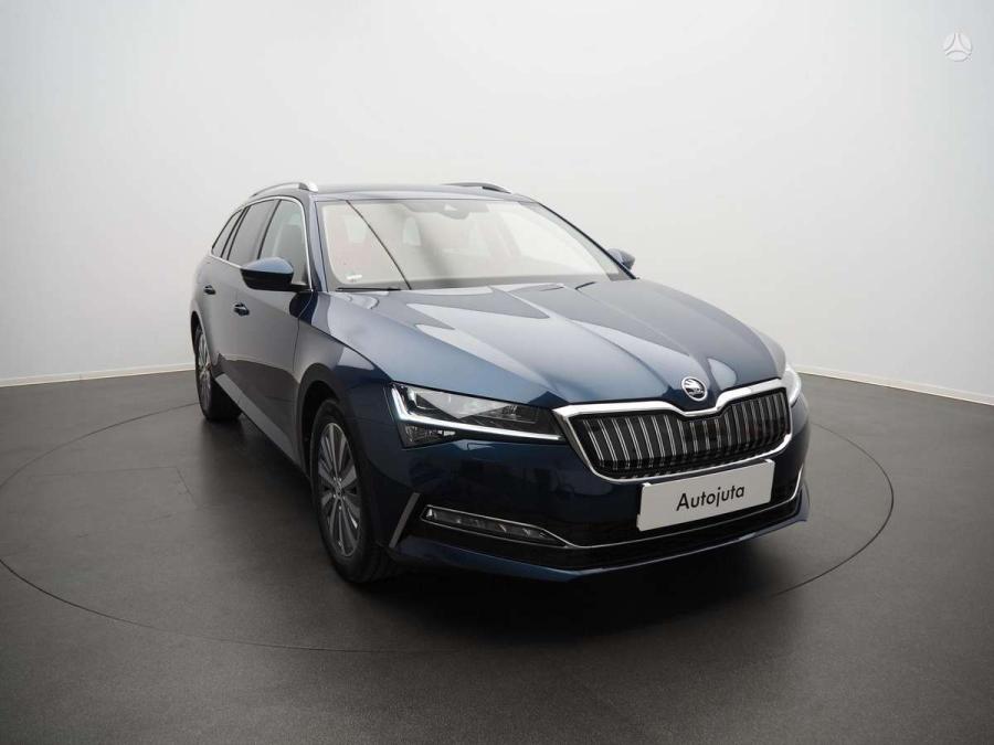 Blue Skoda SuperB 2021 in Vilnius, with an engine capacity of 1.40 L and mileage of 104 thousand km for 21700 €, photo 4 on AUTOMOTO.COM.LV