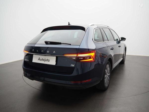 Blue Skoda SuperB 2021 in Vilnius, with an engine capacity of 1.40 L and mileage of 104 thousand km for 21700 €, photo 4 on AUTOMOTO.COM.LV