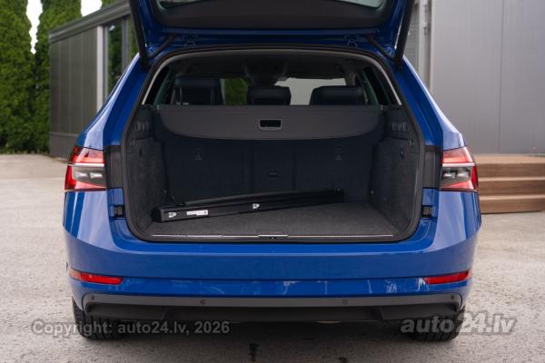 Skoda SuperB 2021 Tallina vietnē Zils Skoda SuperB 2021 Tallina, ar dzinēja tilpumu 2.00 L un nobraukumu 140 tūkst. km par 21490 €, foto 6 vietnē AUTOMOTO.COM.LV