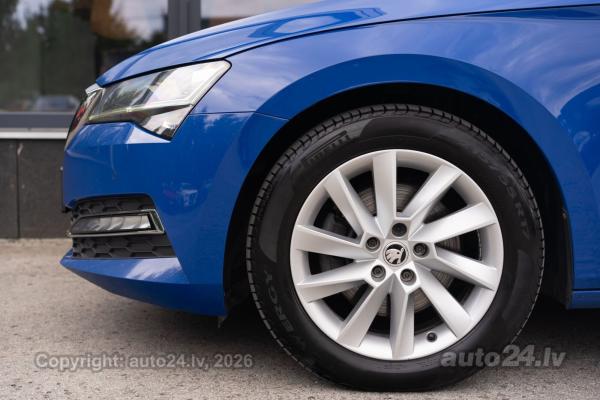 Skoda SuperB 2021 Tallina vietnē Zils Skoda SuperB 2021 Tallina, ar dzinēja tilpumu 2.00 L un nobraukumu 140 tūkst. km par 21490 €, foto 7 vietnē AUTOMOTO.COM.LV