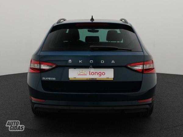 Blue Skoda SuperB 2022 in Vilnius, with an engine capacity of 2.00 L and mileage of 196 thousand km for 18899 €, photo 5 on AUTOMOTO.COM.LV