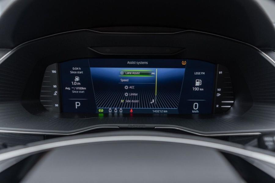 Zils Skoda SuperB 2022 Peetri, ar dzinēja tilpumu 2.00 L un nobraukumu 143 tūkst. km par 28000 €, foto 16 vietnē AUTOMOTO.COM.LV