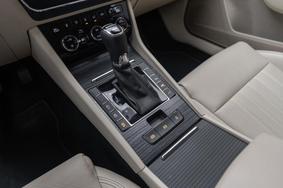 Zils Skoda SuperB 2022 Peetri, ar dzinēja tilpumu 2.00 L un nobraukumu 143 tūkst. km par 28000 €, foto 17 vietnē AUTOMOTO.COM.LV