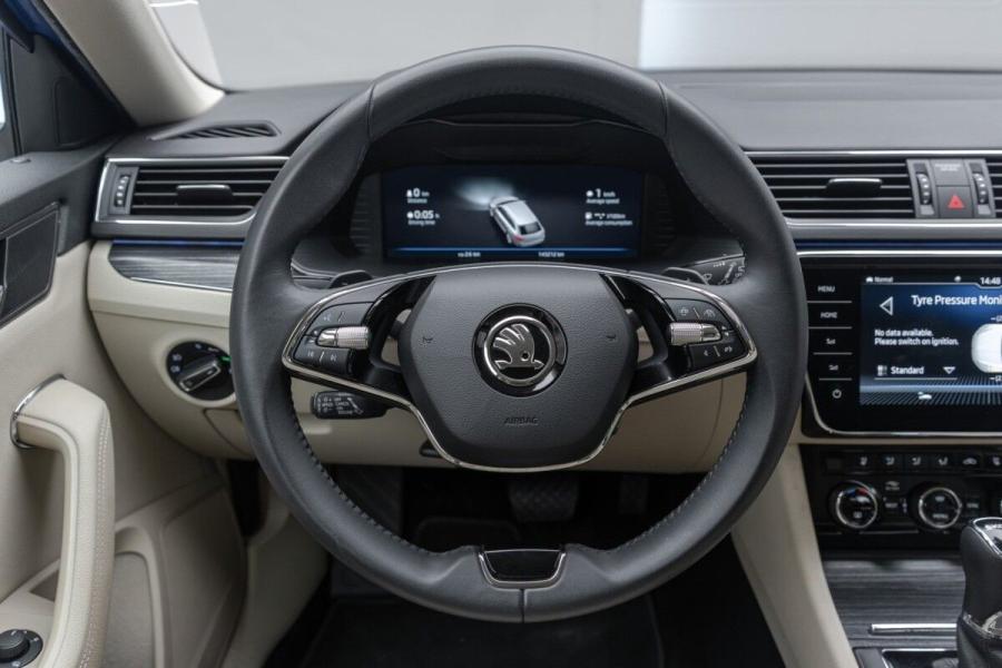 Zils Skoda SuperB 2022 Peetri, ar dzinēja tilpumu 2.00 L un nobraukumu 143 tūkst. km par 28000 €, foto 22 vietnē AUTOMOTO.COM.LV