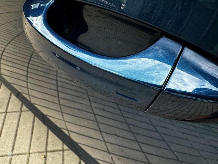 Blue Skoda SuperB 2022 in Kaunas, with an engine capacity of 1.50 L and mileage of 214 thousand km for 15900 €, photo 6 on AUTOMOTO.COM.LV