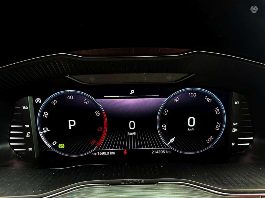 Blue Skoda SuperB 2022 in Kaunas, with an engine capacity of 1.50 L and mileage of 214 thousand km for 15900 €, photo 9 on AUTOMOTO.COM.LV