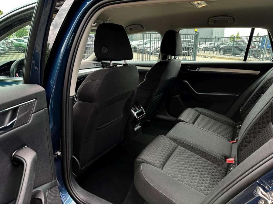 Blue Skoda SuperB 2022 in Kaunas, with an engine capacity of 1.50 L and mileage of 214 thousand km for 15900 €, photo 15 on AUTOMOTO.COM.LV