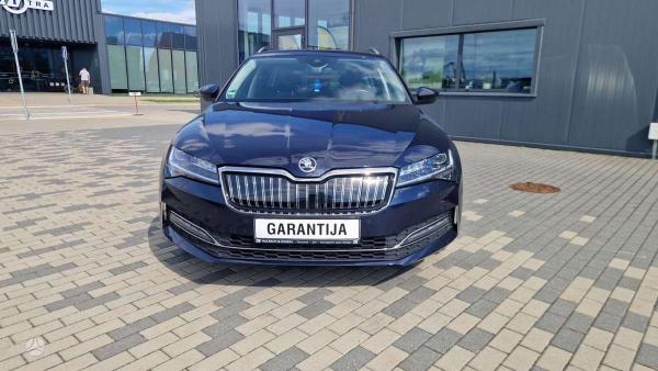 Blue Skoda SuperB 2022 in Siauliai, with an engine capacity of 1.40 L and mileage of 200 thousand km for 17400 €, photo 3 on AUTOMOTO.COM.LV