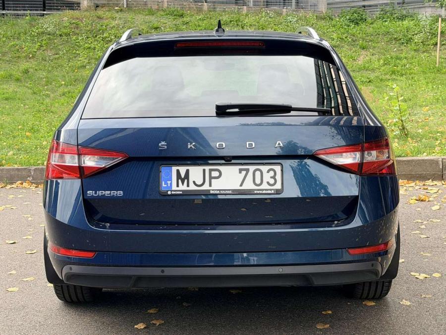 Zils Skoda SuperB 2022 Viļņa, ar dzinēja tilpumu 1.97 L un nobraukumu 199 tūkst. km par 16200 €, foto 8 vietnē AUTOMOTO.COM.LV
