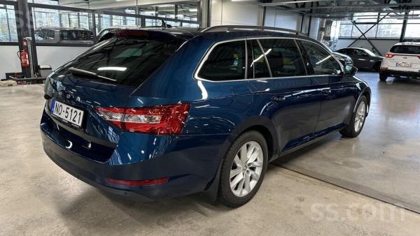 Blue Skoda SuperB 2023 in Riga, with an engine capacity of 1.50 L and mileage of 49 thousand km for 25900 €, photo 4 on AUTOMOTO.COM.LV