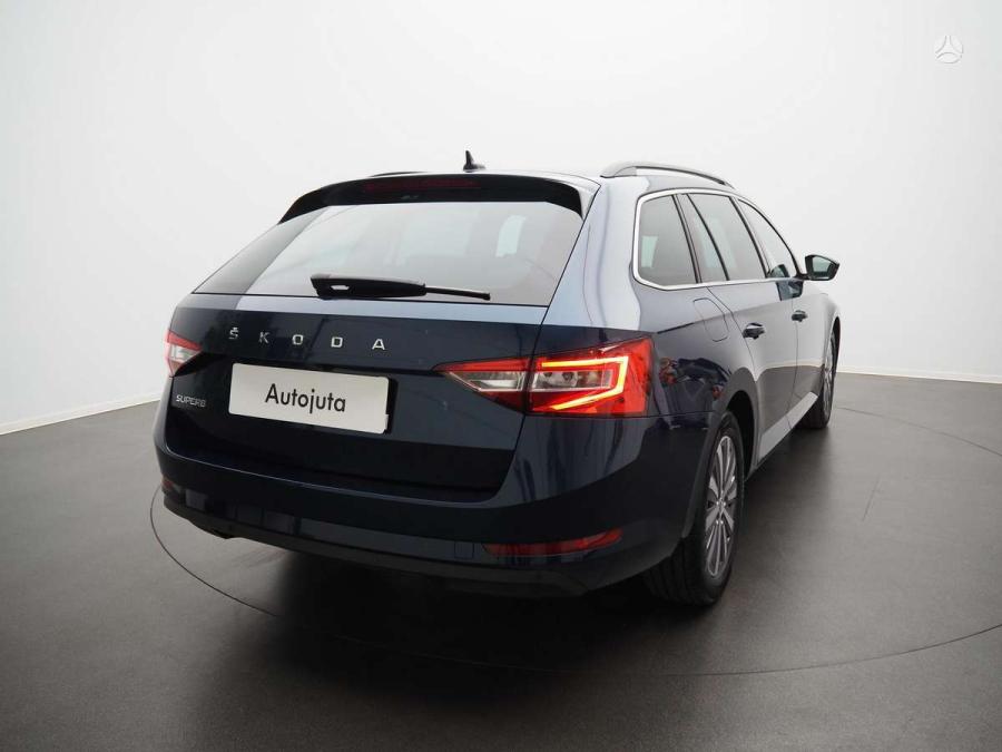 Blue Skoda SuperB 2023 in Vilnius, with an engine capacity of 1.97 L and mileage of 89 thousand km for 21600 €, photo 5 on AUTOMOTO.COM.LV