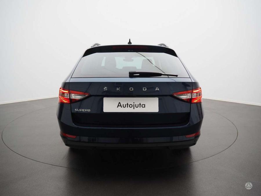 Blue Skoda SuperB 2023 in Vilnius, with an engine capacity of 1.97 L and mileage of 89 thousand km for 21600 €, photo 6 on AUTOMOTO.COM.LV