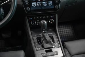 Blue Skoda SuperB 2023 in Vilnius, with an engine capacity of 2.00 L and mileage of 111 thousand km for 24900 €, photo 24 on AUTOMOTO.COM.LV