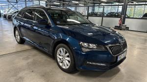 Zils Skoda SuperB 2023 Rīga, ar dzinēja tilpumu 1.50 L un nobraukumu 49 tūkst. km par 2540000 €, foto 6 vietnē AUTOMOTO.COM.LV