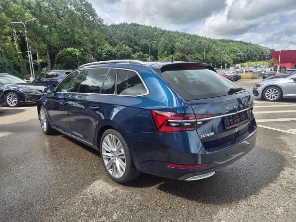 Blue Skoda SuperB 2023 in Vilnius, with an engine capacity of 1.97 L and mileage of 209 thousand km for 18500 €, photo 5 on AUTOMOTO.COM.LV