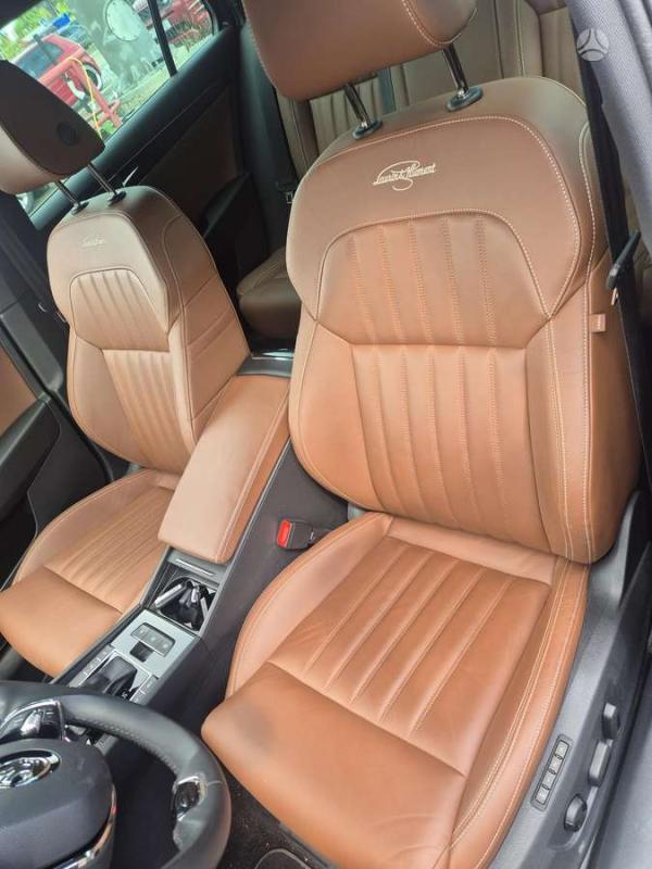 Blue Skoda SuperB 2023 in Vilnius, with an engine capacity of 1.97 L and mileage of 209 thousand km for 18500 €, photo 7 on AUTOMOTO.COM.LV