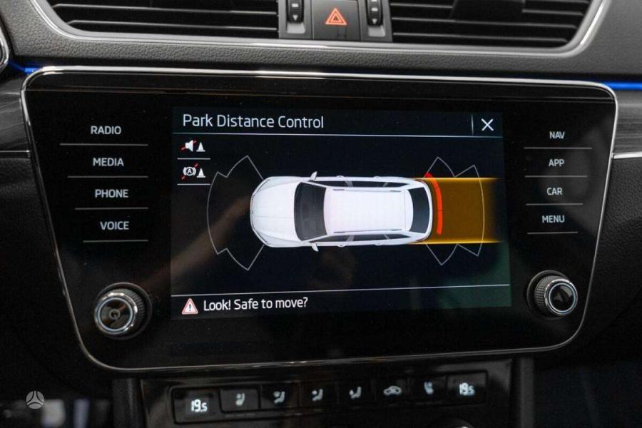 Zils Skoda SuperB 2023 Viļņa, ar dzinēja tilpumu 2.00 L un nobraukumu 124 tūkst. km par 22250 €, foto 14 vietnē AUTOMOTO.COM.LV