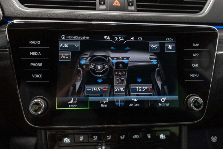 Zils Skoda SuperB 2023 Viļņa, ar dzinēja tilpumu 2.00 L un nobraukumu 124 tūkst. km par 22250 €, foto 18 vietnē AUTOMOTO.COM.LV