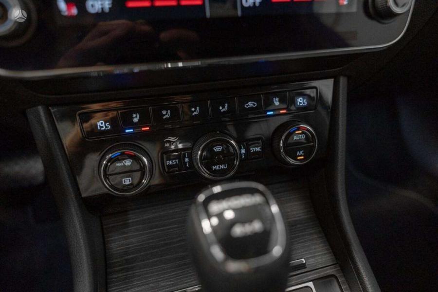 Zils Skoda SuperB 2023 Viļņa, ar dzinēja tilpumu 2.00 L un nobraukumu 124 tūkst. km par 22250 €, foto 20 vietnē AUTOMOTO.COM.LV
