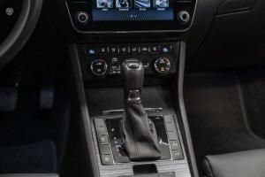 Zils Skoda SuperB 2023 Viļņa, ar dzinēja tilpumu 2.00 L un nobraukumu 124 tūkst. km par 22250 €, foto 21 vietnē AUTOMOTO.COM.LV