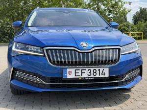 Синий Шкода Суперб 2023 в Ионава, объемом двигателя 1.40 л и пробегом 196 тыс. км за 18900 €, фото 12 на AUTOMOTO.COM.LV