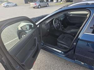 Blue Skoda SuperB 2023 in Kaunas, with an engine capacity of 1.40 L and mileage of 69 thousand km for 23000 €, photo 30 on AUTOMOTO.COM.LV