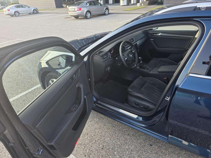 Blue Skoda SuperB 2023 in Kaunas, with an engine capacity of 1.40 L and mileage of 69 thousand km for 23000 €, photo 30 on AUTOMOTO.COM.LV