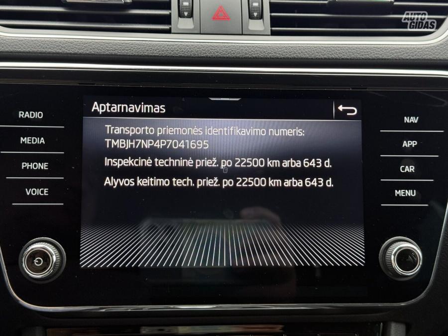 Zils Skoda SuperB 2023 Viļņa, ar dzinēja tilpumu 2.00 L un nobraukumu 218 tūkst. km par 16999 €, foto 32 vietnē AUTOMOTO.COM.LV