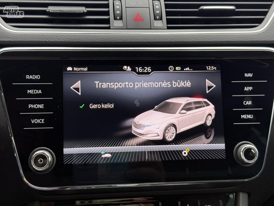 Zils Skoda SuperB 2023 Viļņa, ar dzinēja tilpumu 2.00 L un nobraukumu 218 tūkst. km par 16999 €, foto 39 vietnē AUTOMOTO.COM.LV