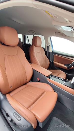 Blue Skoda SuperB 2024 in Tallinn, with an engine capacity of 1.98 L and mileage of 26 thousand km for 43495 €, photo 7 on AUTOMOTO.COM.LV