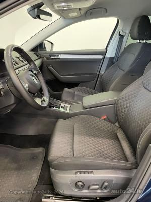 Zils Skoda SuperB 2024 Tallina, ar dzinēja tilpumu 1.50 L un nobraukumu 56 tūkst. km par 24990 €, foto 7 vietnē AUTOMOTO.COM.LV