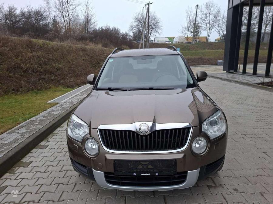 Brown Skoda SuperB 2010 in Vilnius, with an engine capacity of 1.97 L and mileage of 236 thousand km for 6650 €, photo 5 on AUTOMOTO.COM.LV