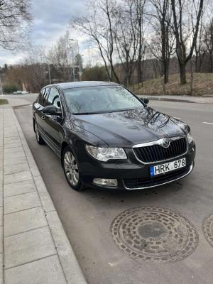 Brown Skoda SuperB 2008 in Vilnius, with an engine capacity of 2.00 L and mileage of 344 thousand km for 4200 €, photo  on AUTOMOTO.COM.LV