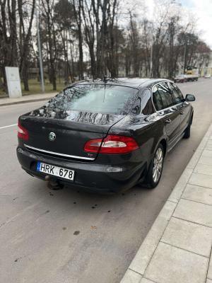 Brown Skoda SuperB 2008 in Vilnius, with an engine capacity of 2.00 L and mileage of 344 thousand km for 4200 €, photo 6 on AUTOMOTO.COM.LV