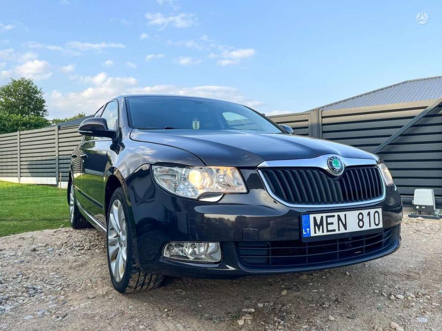 Brūns Skoda SuperB 2011 Viļņa, ar dzinēja tilpumu 1.80 L un nobraukumu 225 tūkst. km par 4199 €, foto 3 vietnē AUTOMOTO.COM.LV