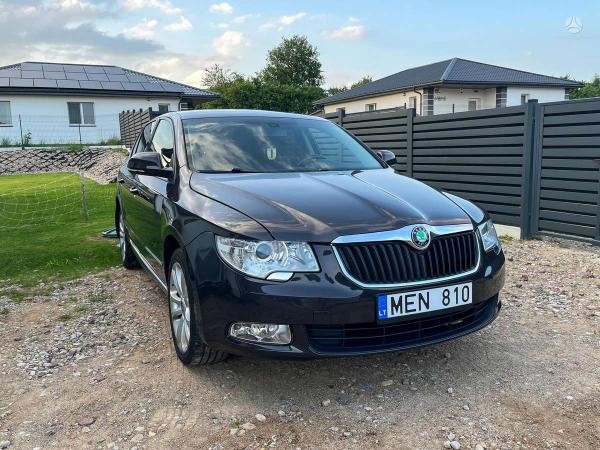 Brown Skoda SuperB 2011 in Vilnius, with an engine capacity of 1.80 L and mileage of 225 thousand km for 4199 €, photo 7 on AUTOMOTO.COM.LV