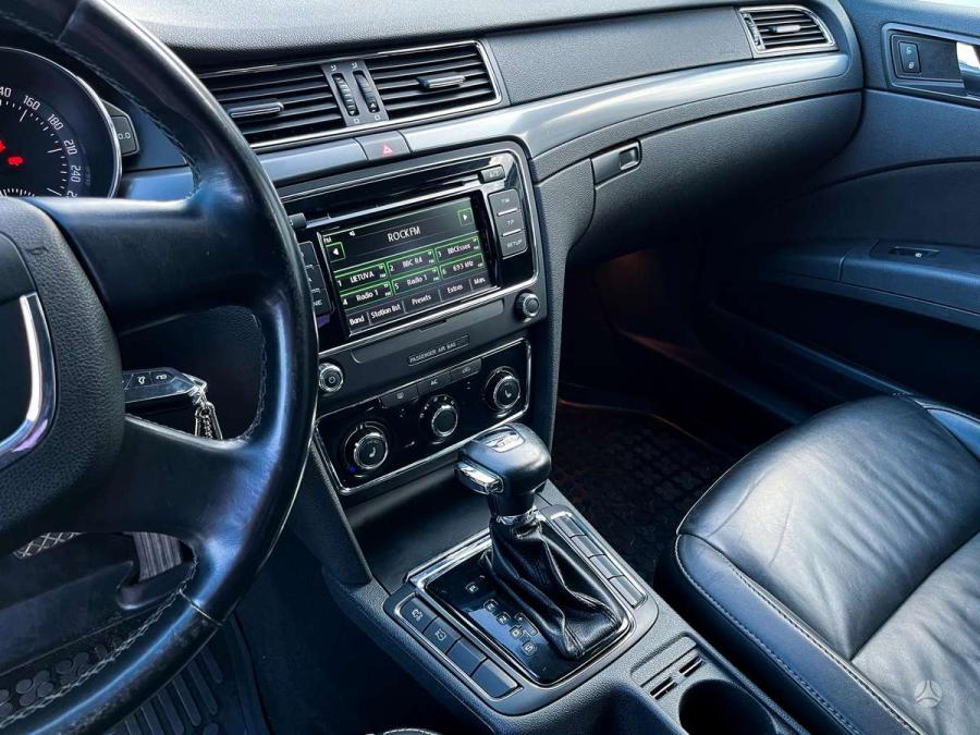 Brūns Skoda SuperB 2011 Viļņa, ar dzinēja tilpumu 1.80 L un nobraukumu 225 tūkst. km par 4199 €, foto 14 vietnē AUTOMOTO.COM.LV