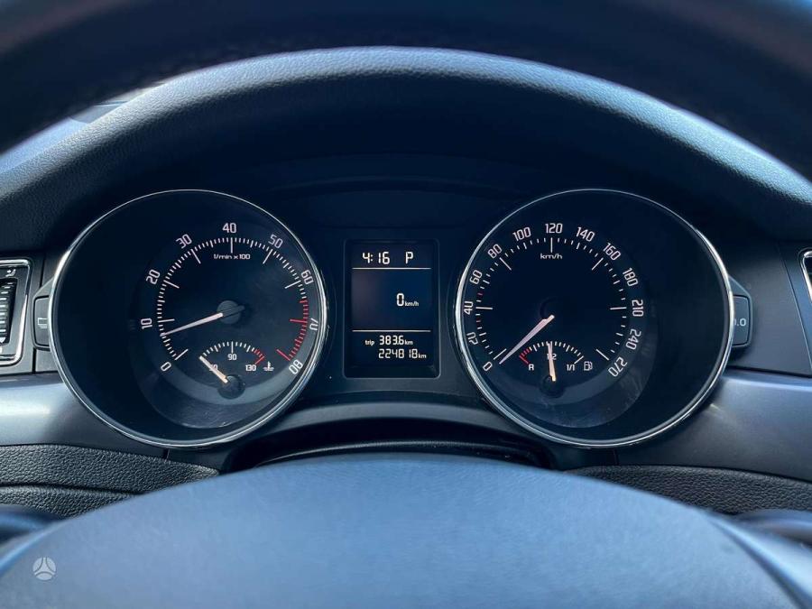 Brūns Skoda SuperB 2011 Viļņa, ar dzinēja tilpumu 1.80 L un nobraukumu 225 tūkst. km par 4199 €, foto 15 vietnē AUTOMOTO.COM.LV
