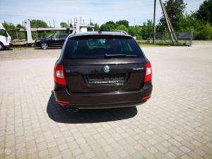 Brown Skoda SuperB 2013 in Radviliskis, with an engine capacity of 1.97 L and mileage of 254 thousand km for 6750 €, photo 16 on AUTOMOTO.COM.LV