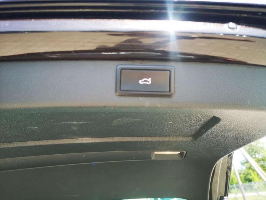 Brown Skoda SuperB 2013 in Radviliskis, with an engine capacity of 1.97 L and mileage of 254 thousand km for 6750 €, photo 17 on AUTOMOTO.COM.LV