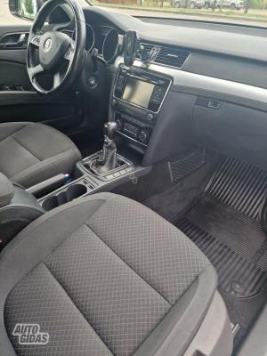 Brown Skoda SuperB 2013 in Utena, with an engine capacity of 2.00 L and mileage of 158 thousand km for 7999 €, photo 15 on AUTOMOTO.COM.LV